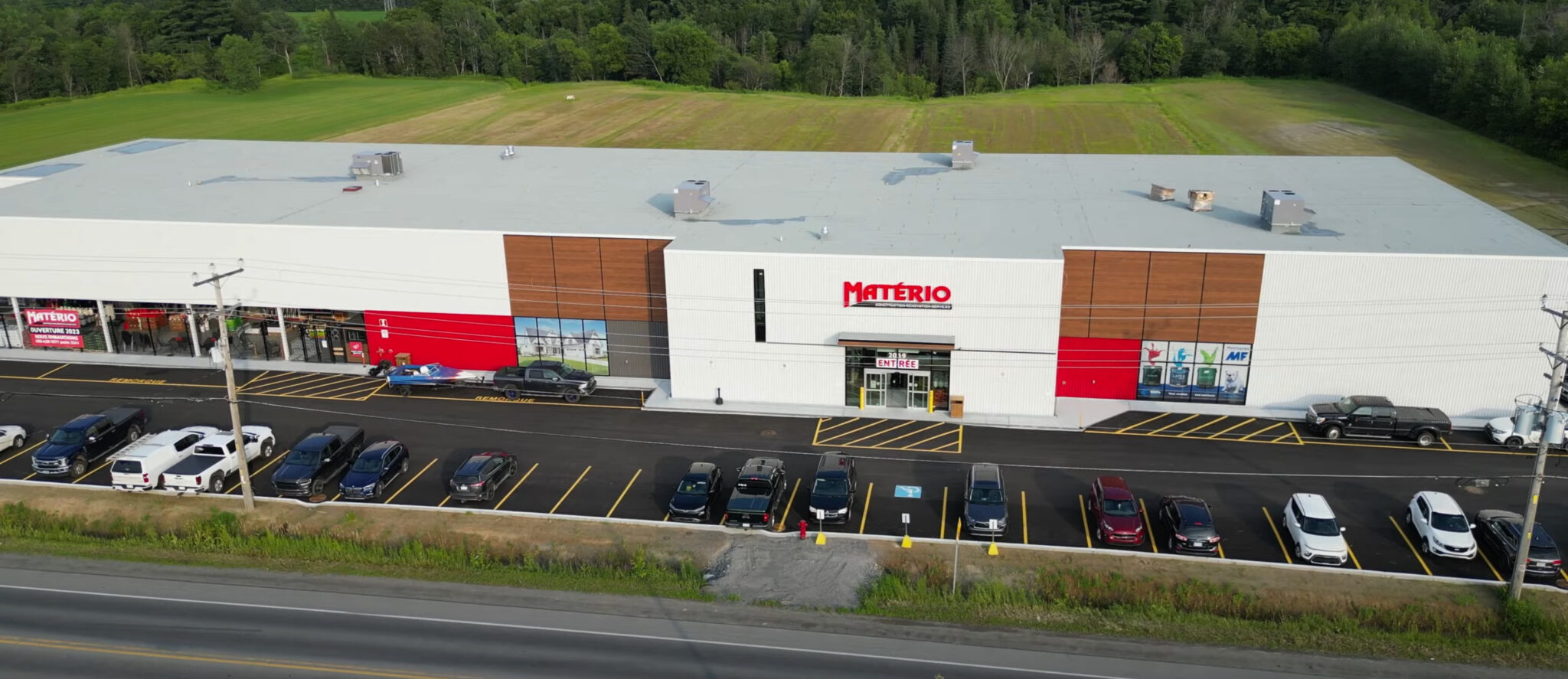 À Sainte-Sophie vient d’ouvrir un cinquième centre de rénovation ...